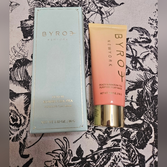 BYROE | Skincare | Byroe Peach Kombucha Tea Purifying Clay Mask | Poshmark